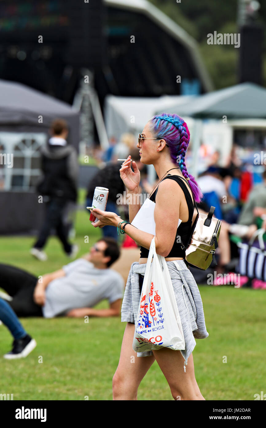 Woman smoking roll up cigarette hi-res stock photography and images - Alamy