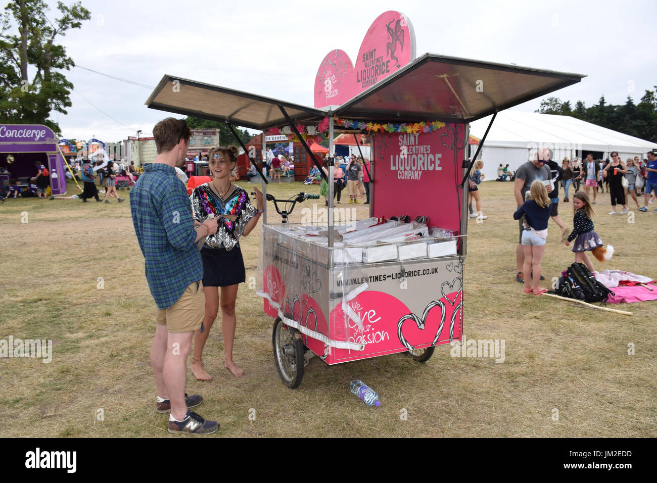 Mobile stall hi-res stock photography and images - Alamy