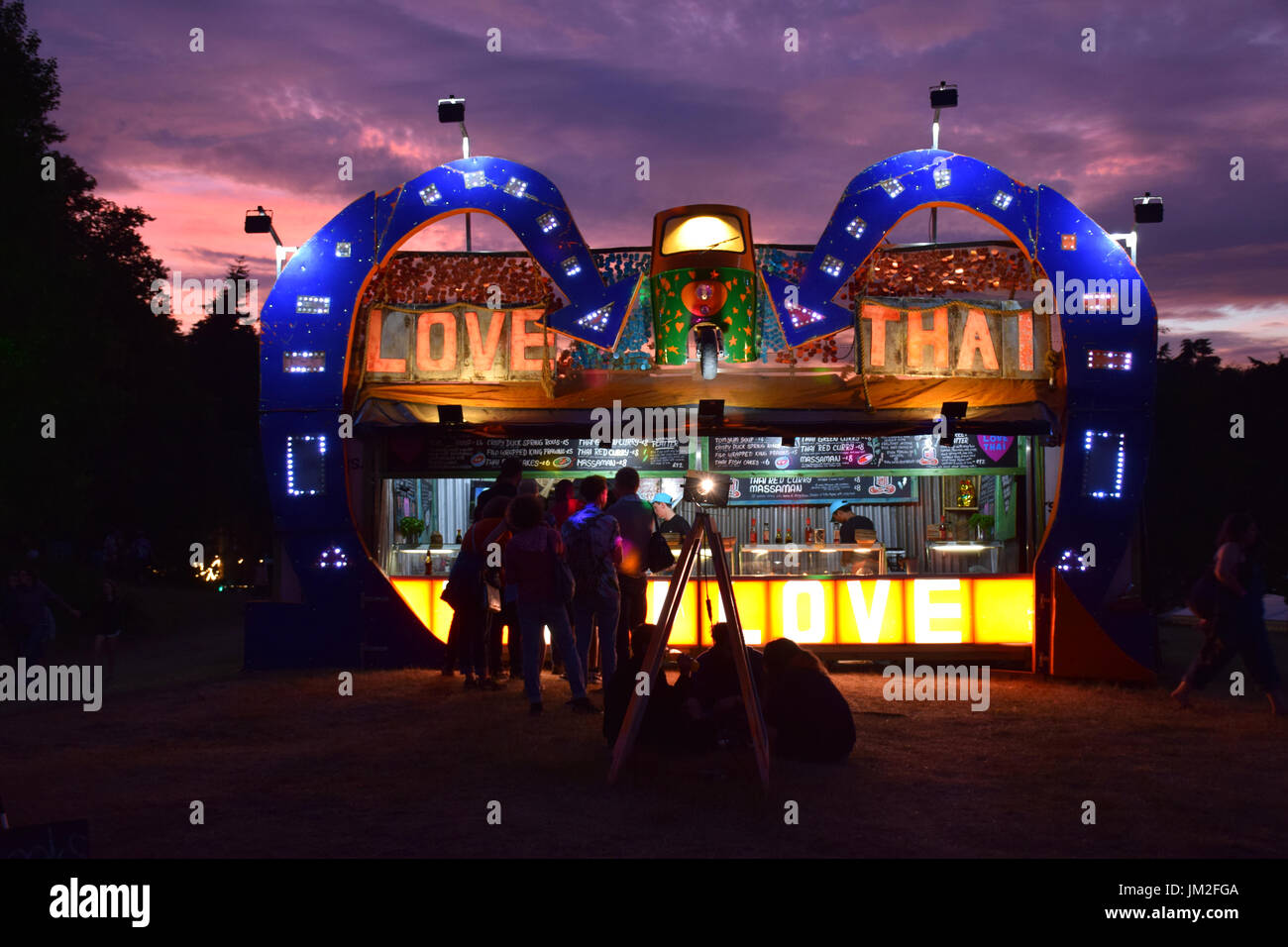 Festival food music stall hi-res stock photography and images - Alamy