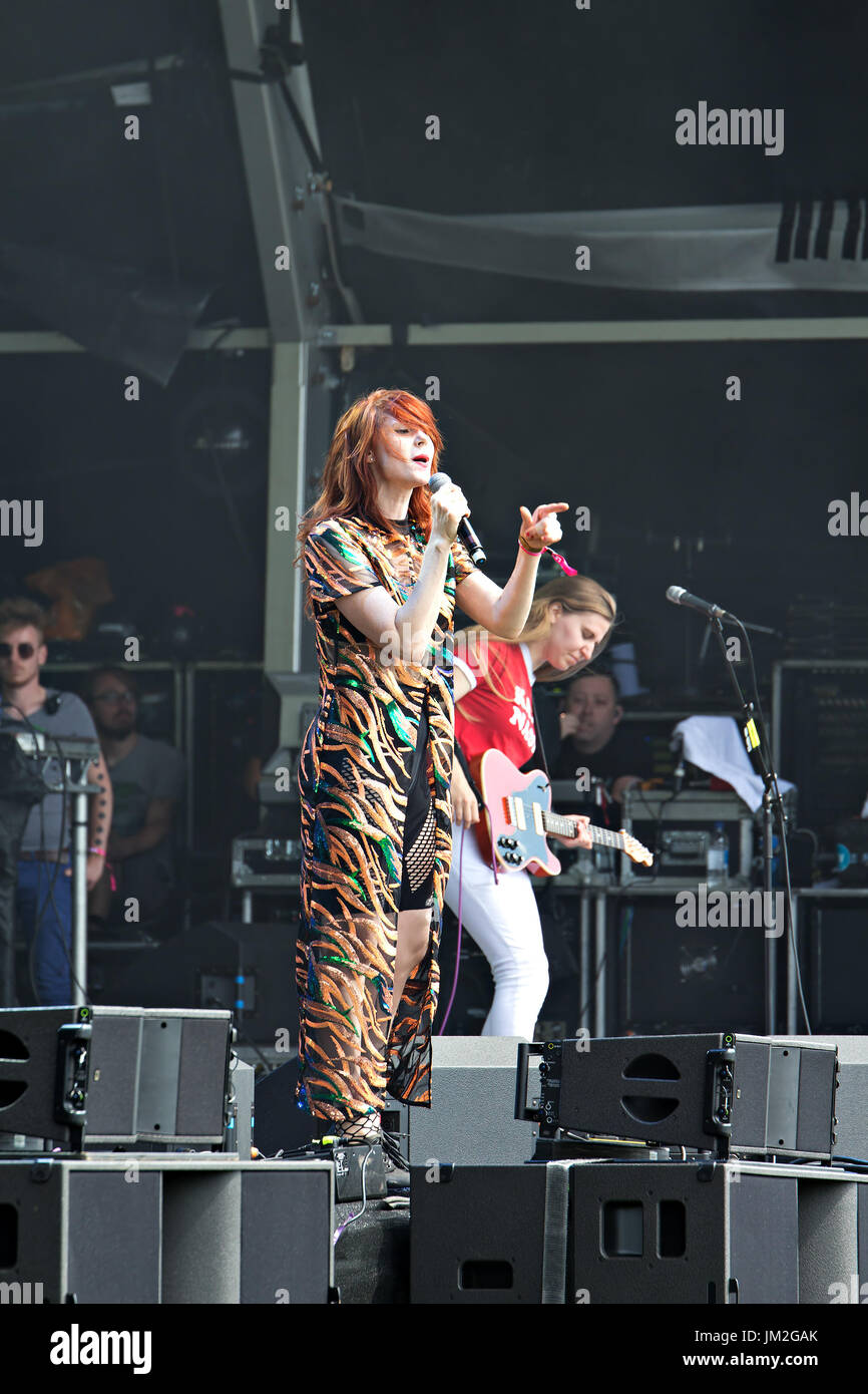 Kate nash band hi-res stock photography and images - Alamy