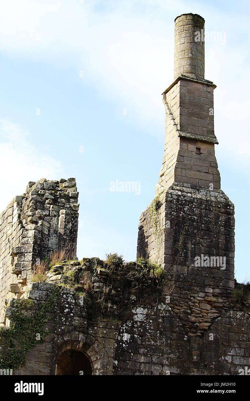 Crumbling walls hi-res stock photography and images - Alamy