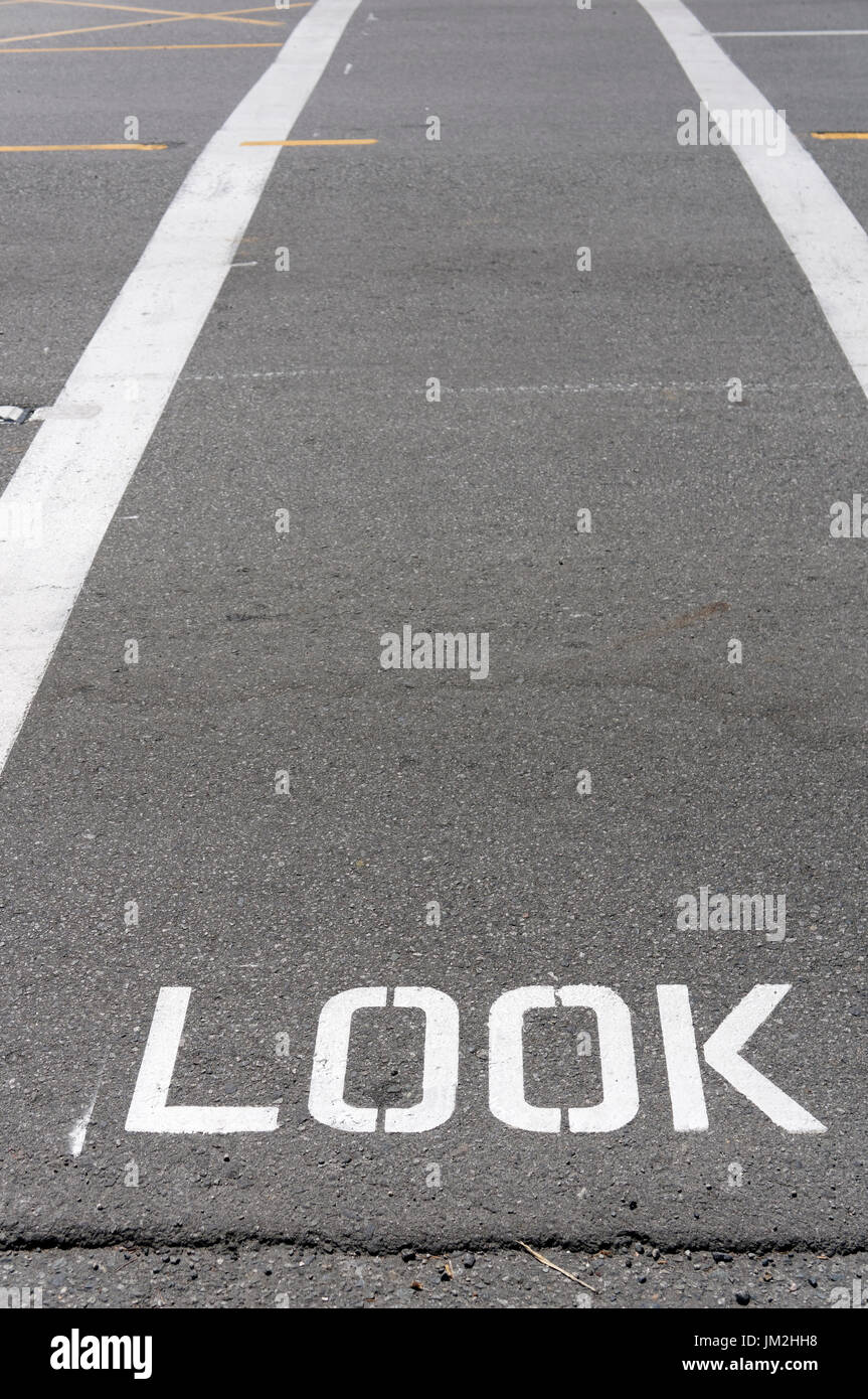 Crosswalk lines on street hi-res stock photography and images - Alamy