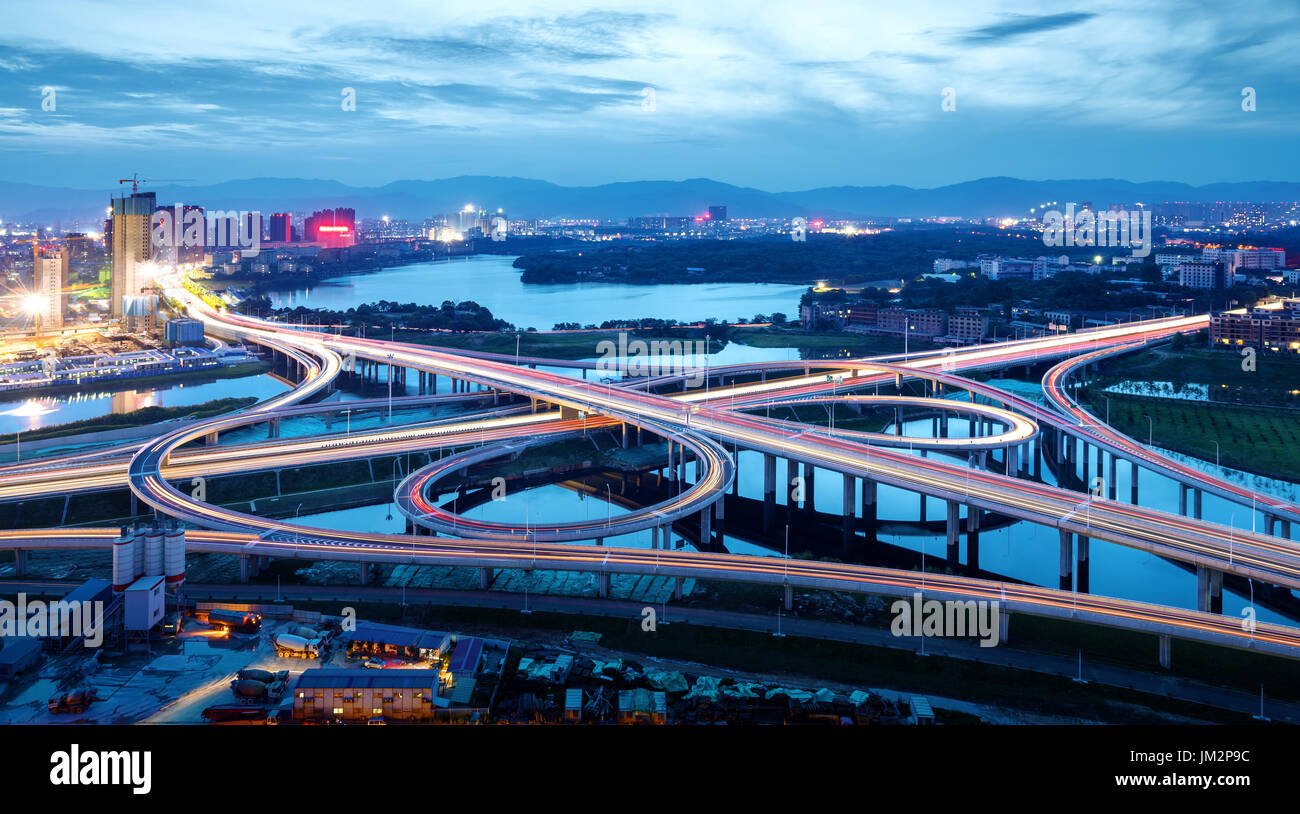 Freeway curves hi-res stock photography and images - Alamy