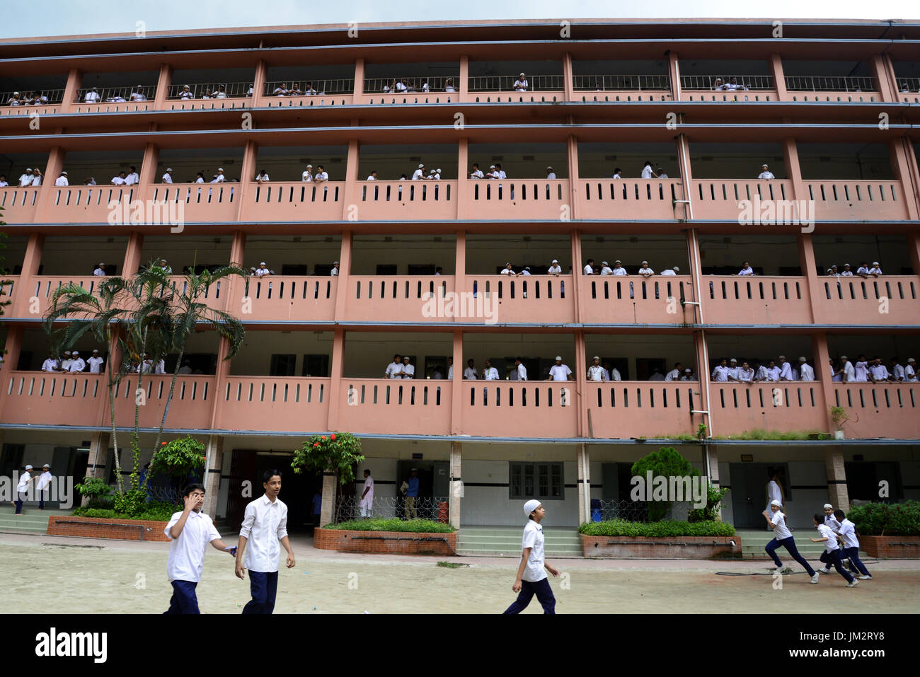 Bangladeshi boys hi-res stock photography and images - Alamy