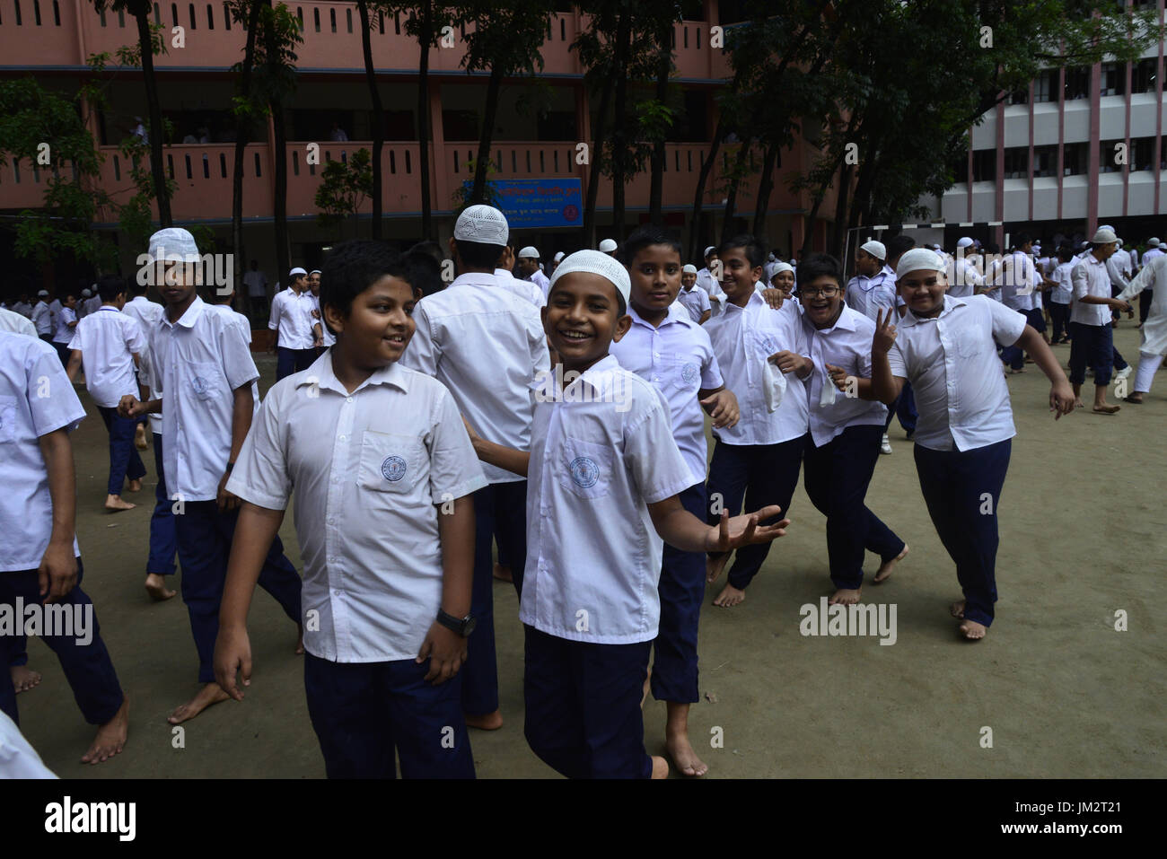 Indian school kids on ground in class hi-res stock photography and ...