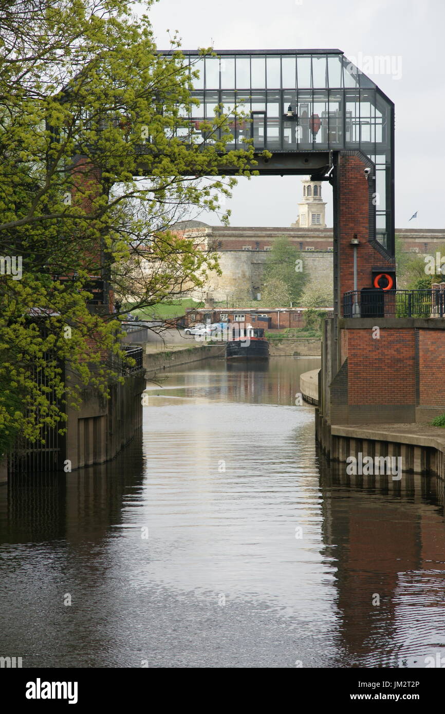 York flood defence barrier hi-res stock photography and images - Alamy
