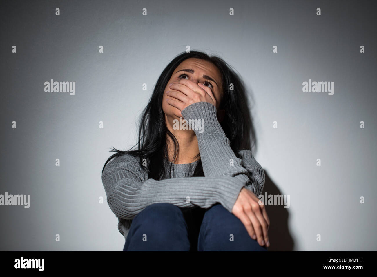Domestic violence woman crying hi-res stock photography and images - Alamy