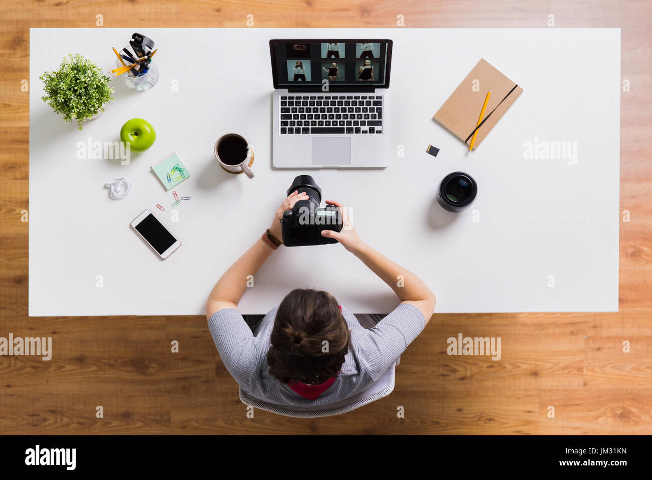 Overhead camera table hi-res stock photography and images - Alamy