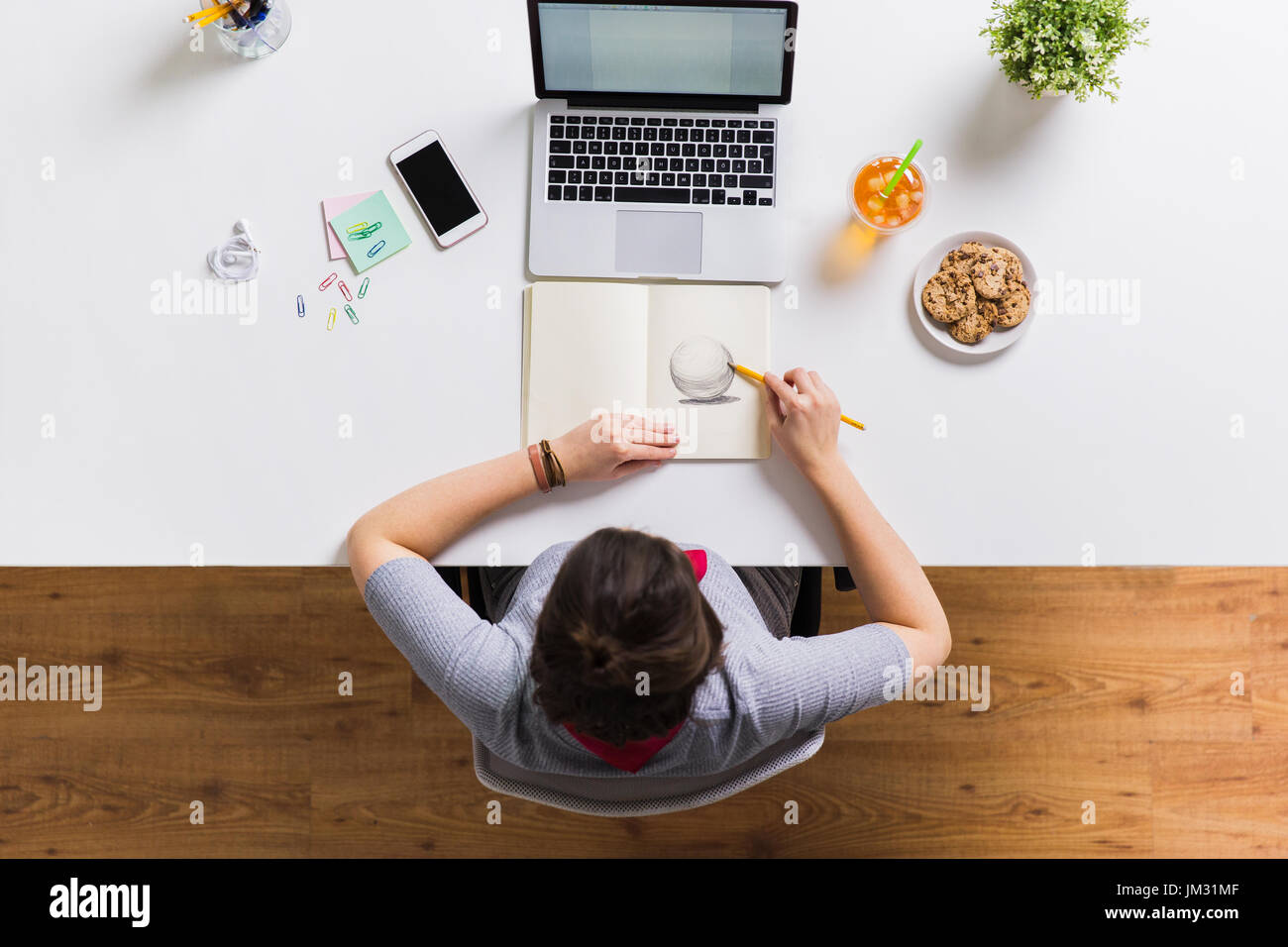 Drawing notebook hi-res stock photography and images - Alamy