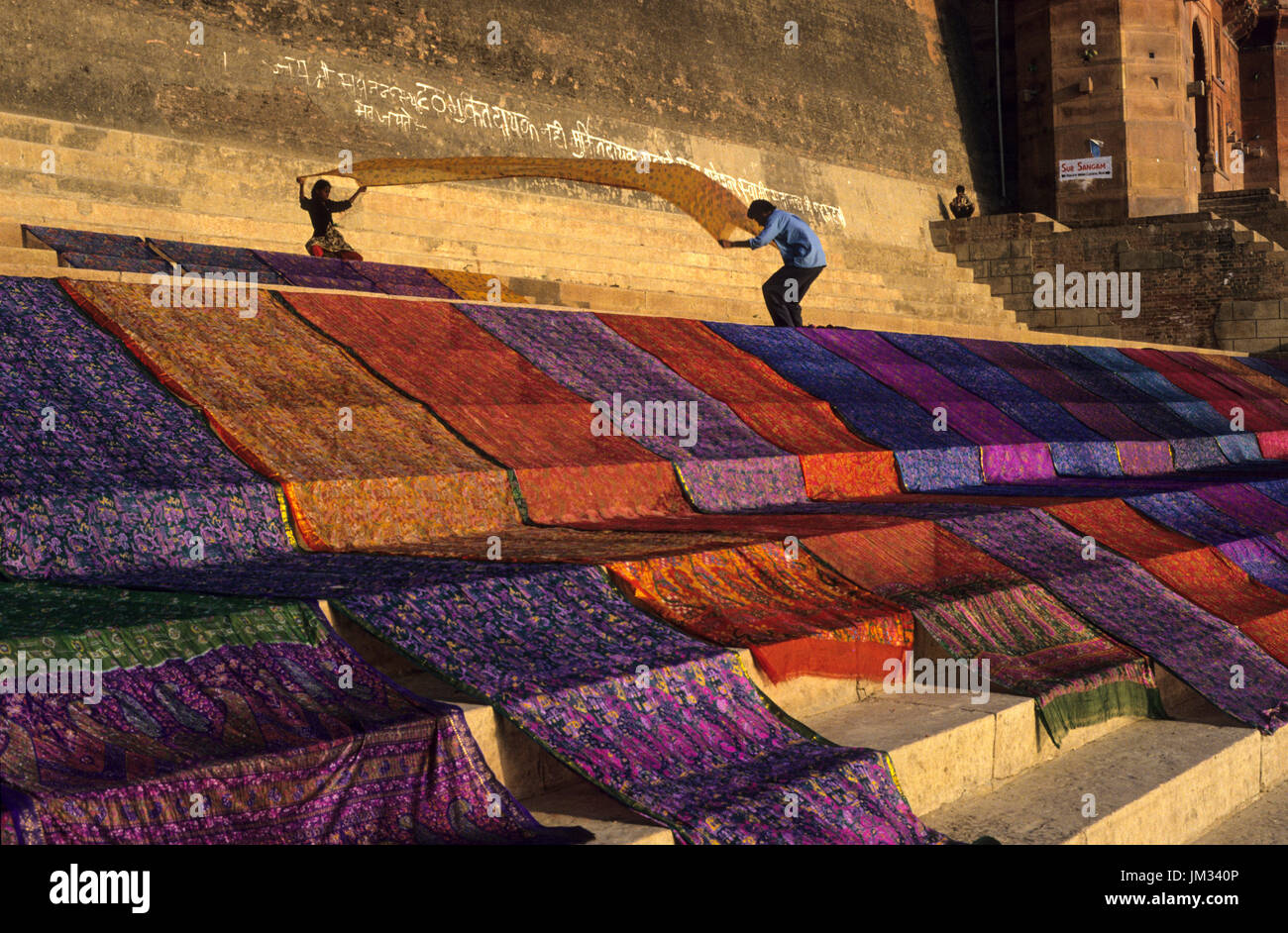Washerman ghat hi-res stock photography and images - Alamy