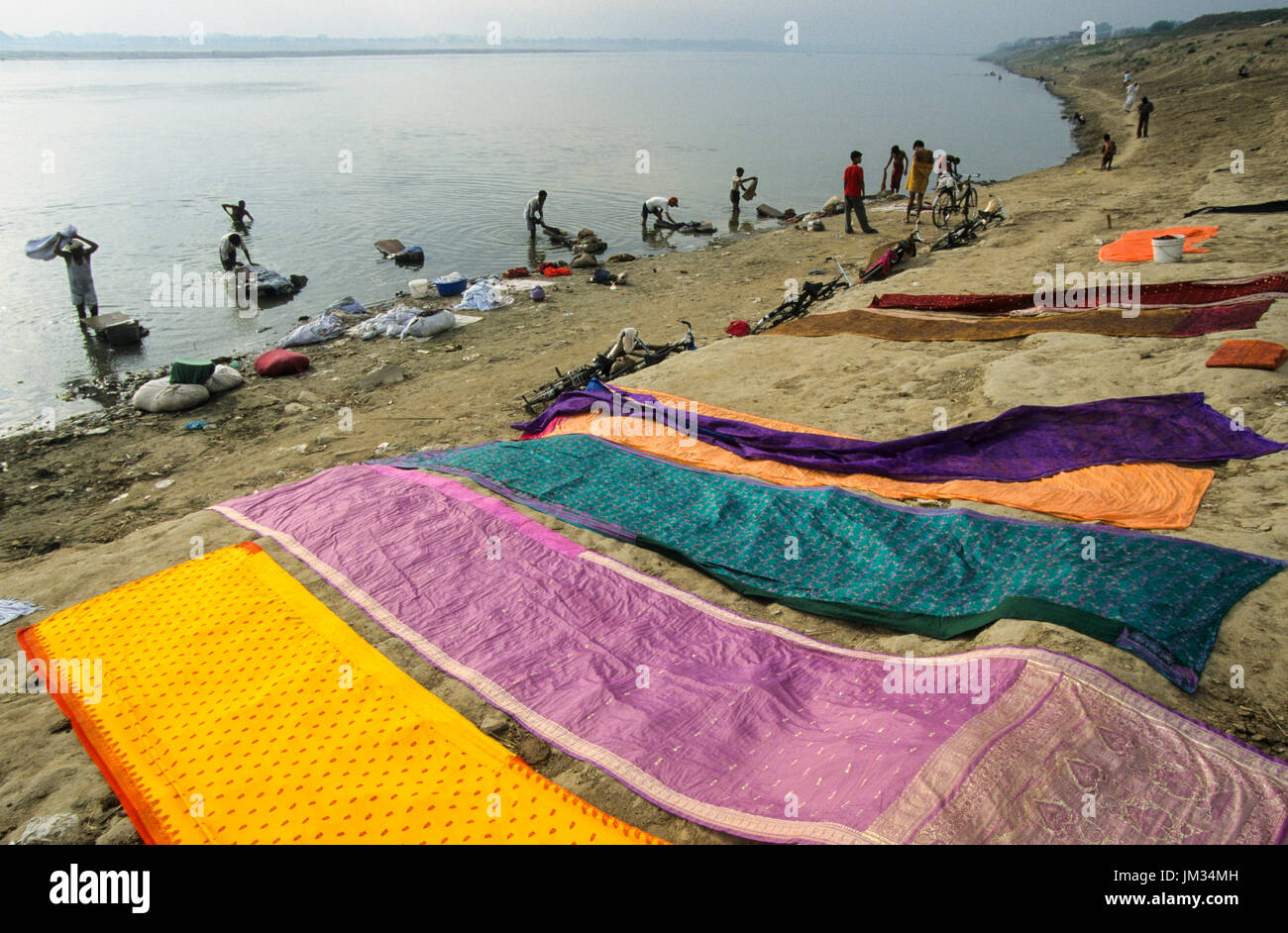An indian washerman hi-res stock photography and images - Alamy