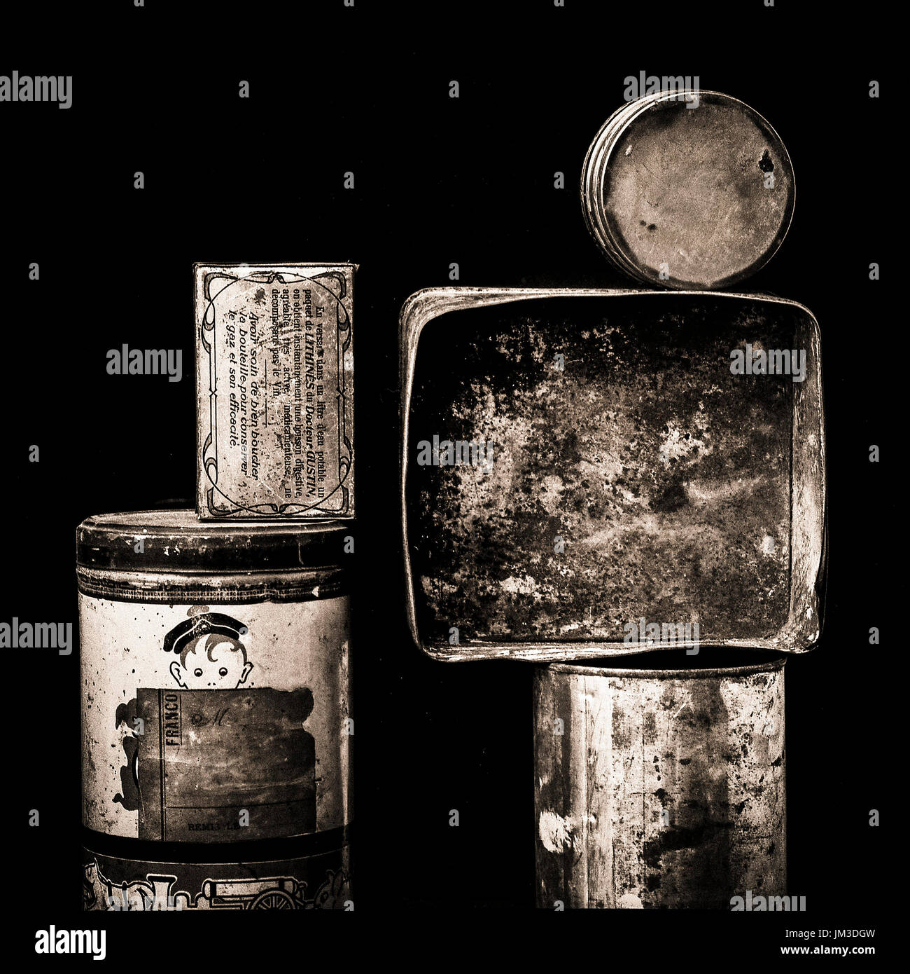 Metal boxes hi-res stock photography and images - Alamy