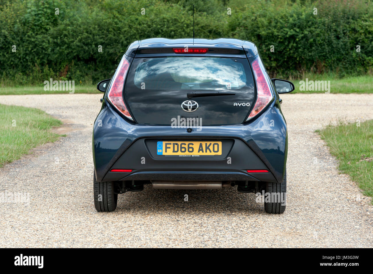 2016 Toyota Aygo Stock Photo - Alamy