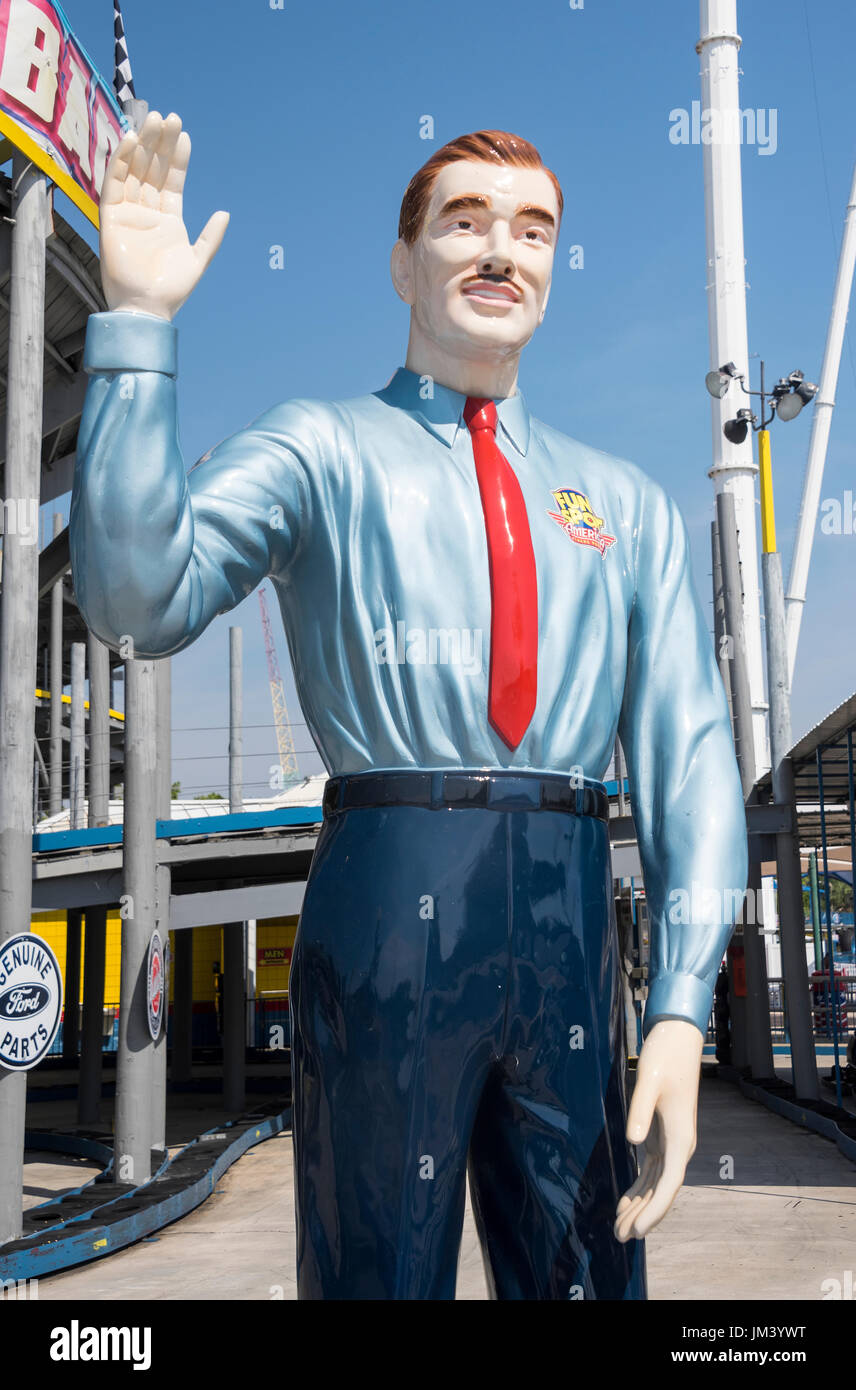 Figure welcomes visitors to the Fun Spot amusement park in Old Town ...