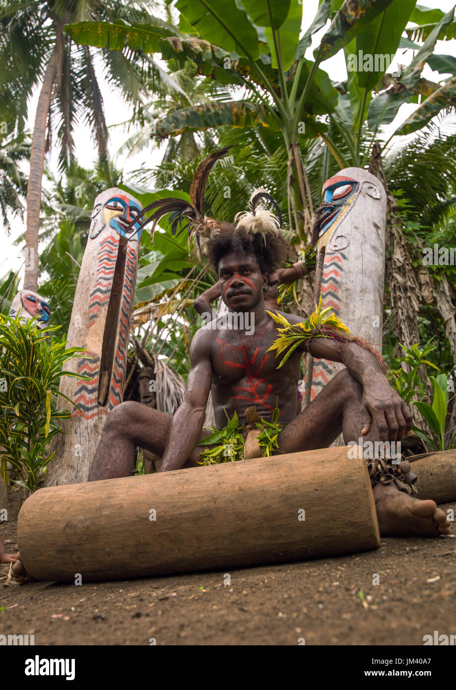 Man beating a drum hi-res stock photography and images - Alamy