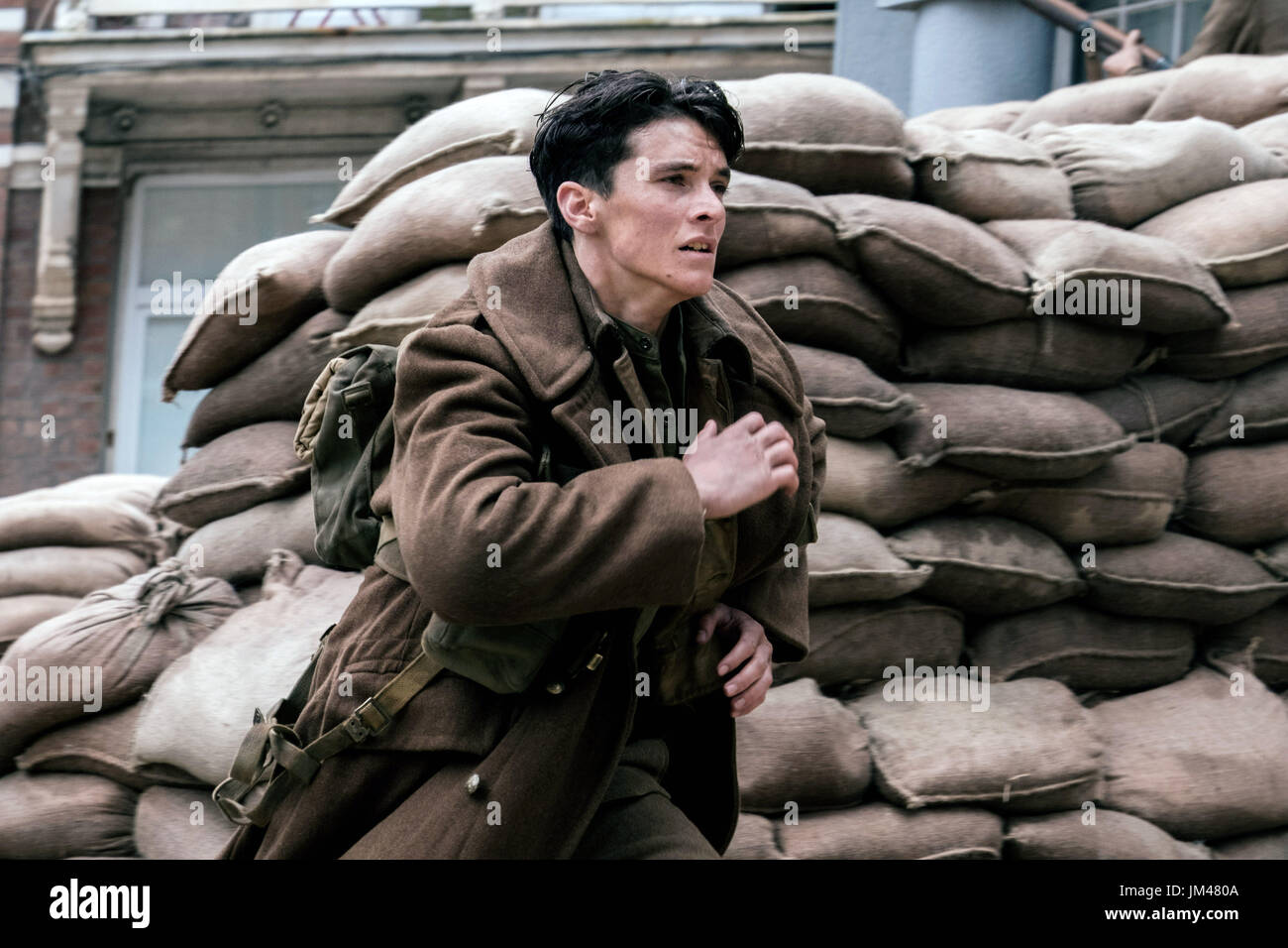 DUNKIRK, Fionn Whitehead, 2017. ph: Melinda Sue Gordon/©Warner Bros ...