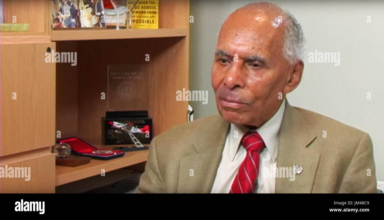 IN THEIR OWN WORDS: THE TUSKEGEE AIRMEN, Roscoe C. Brown, Jr., 2012 ...