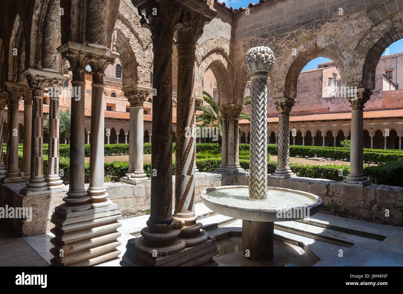 Lavatorium hi-res stock photography and images - Alamy