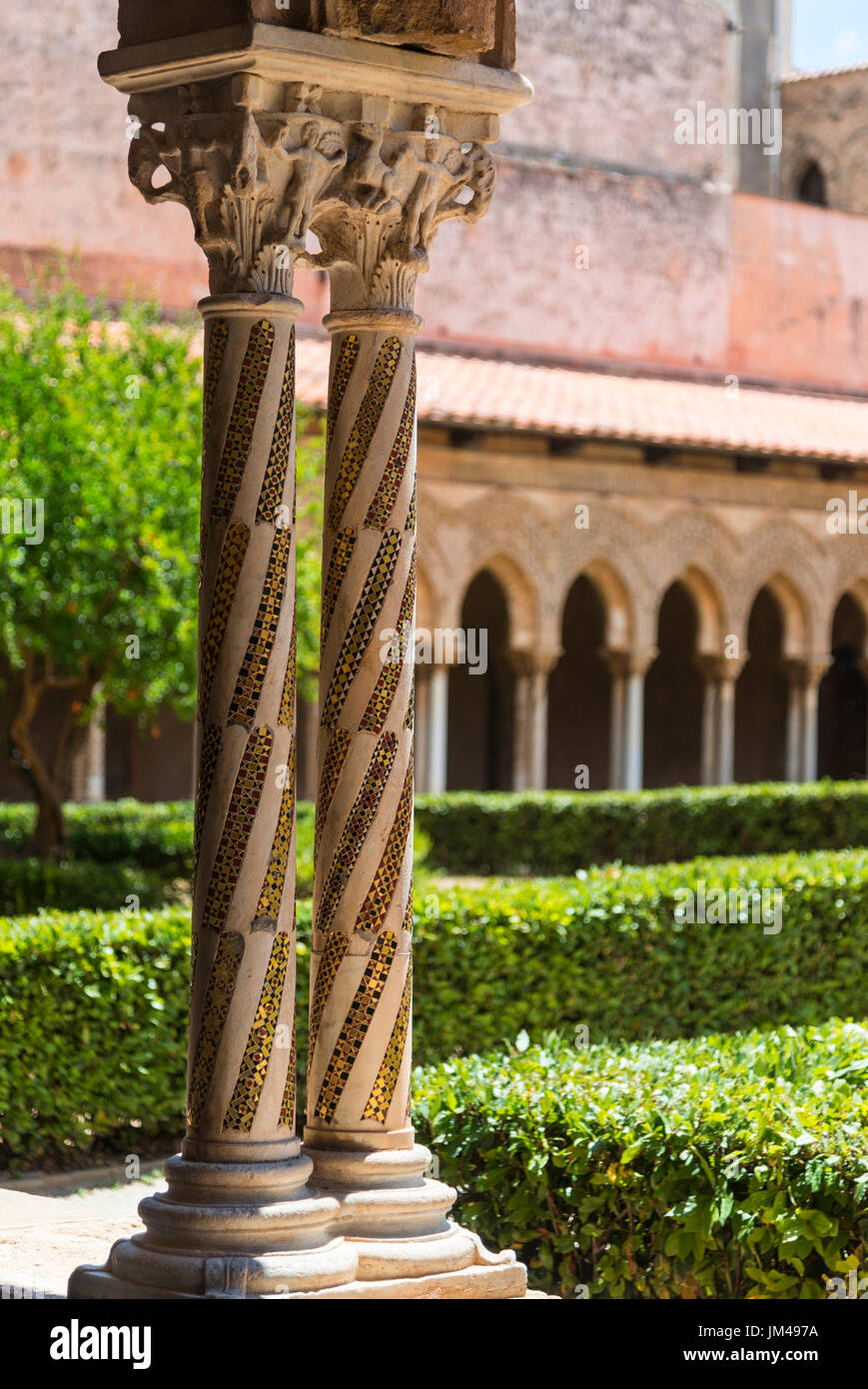 Medieval cloister column capitals cathedral hi-res stock photography ...