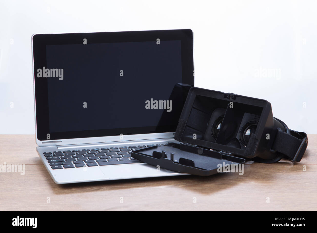 Open vision technology hi-res stock photography and images - Alamy