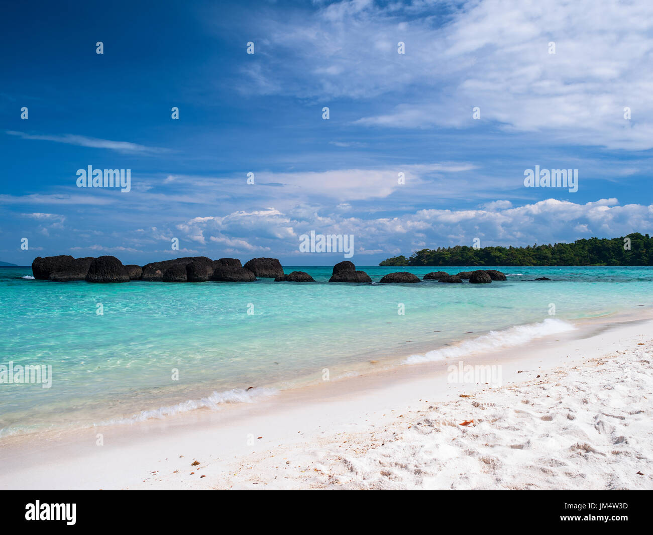 Asian sea hi-res stock photography and images - Alamy