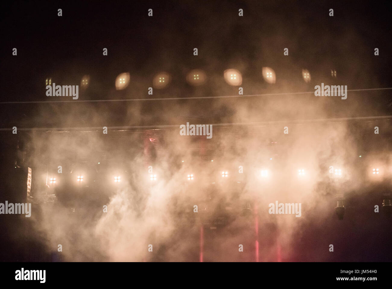 Bright stage lights during a live concert Stock Photo - Alamy