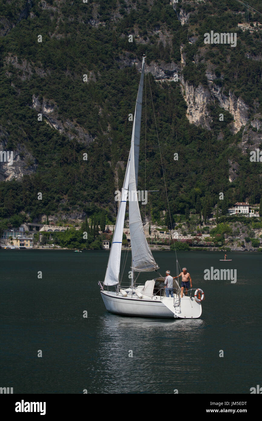 Small sail boat lake garda hi-res stock photography and images - Alamy