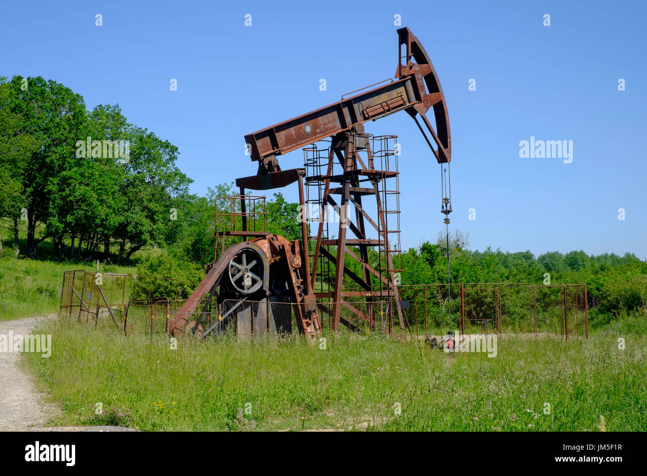 Donkey pumper hi-res stock photography and images - Alamy