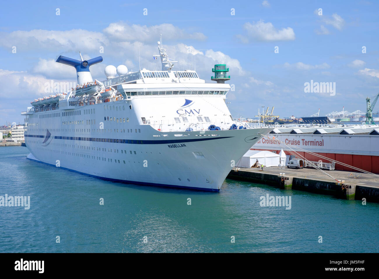 Cmv magellan hi-res stock photography and images - Alamy