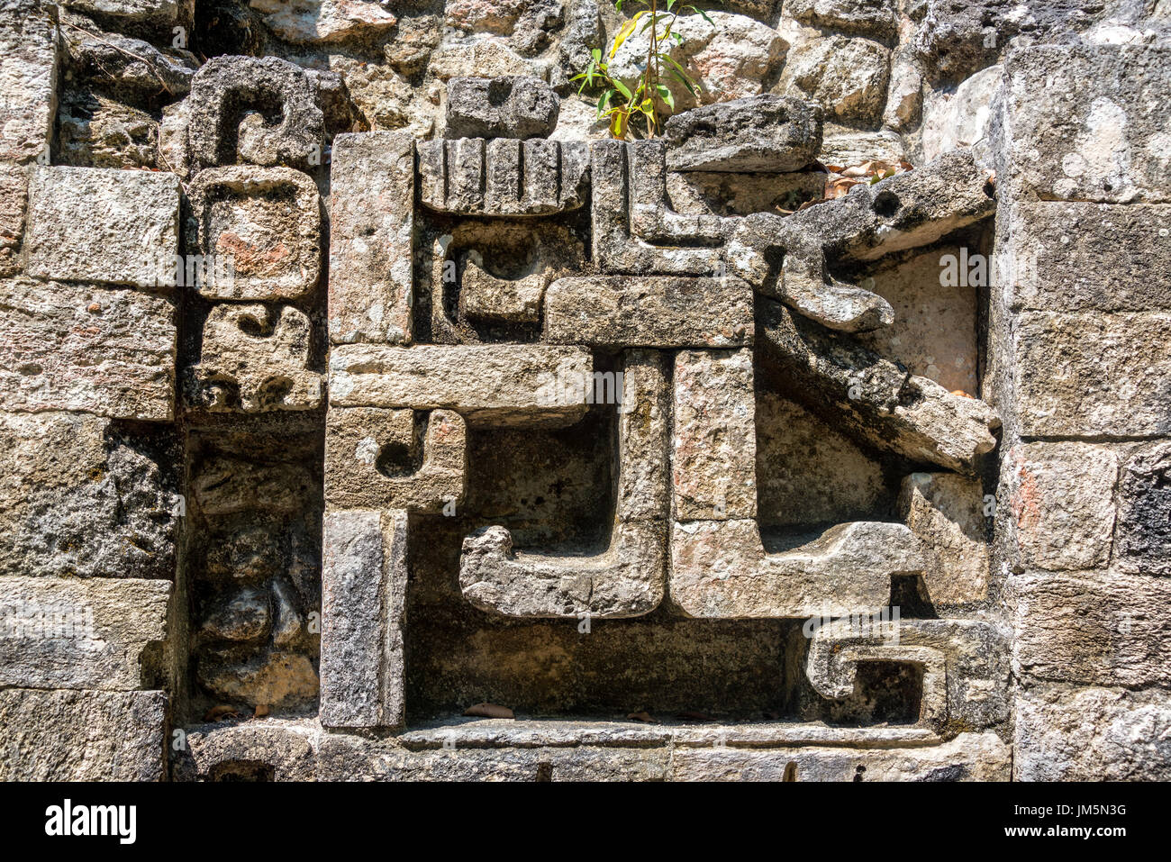 Details of Mayan ruins of Chicanna, Mexico Stock Photo - Alamy