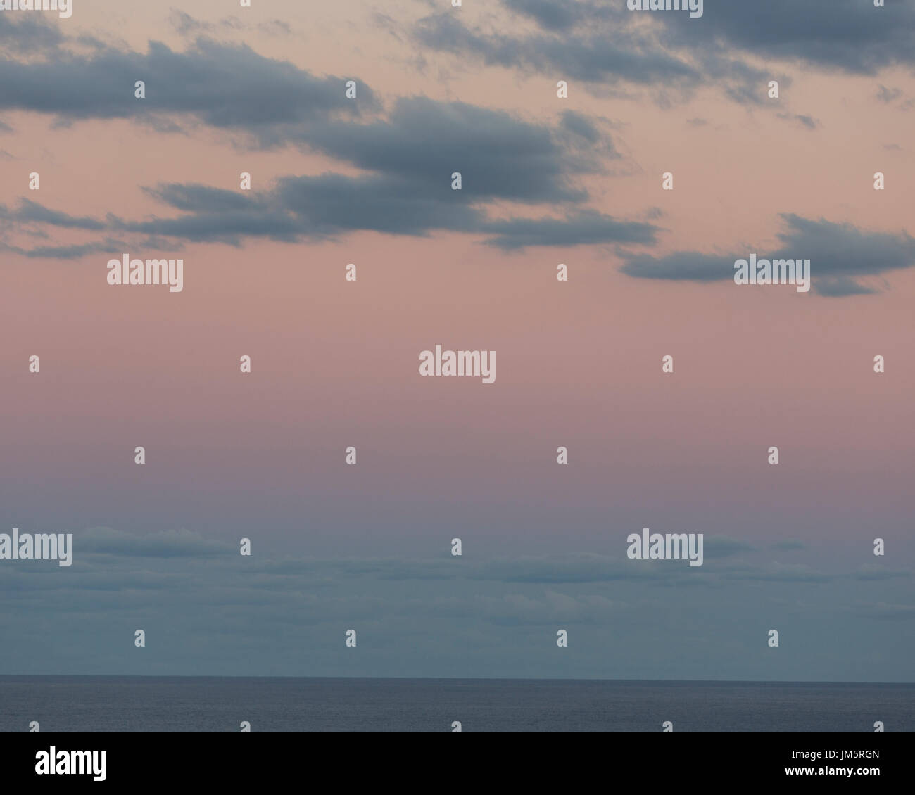 Skyline sky skies digital overlay hi-res stock photography and images ...