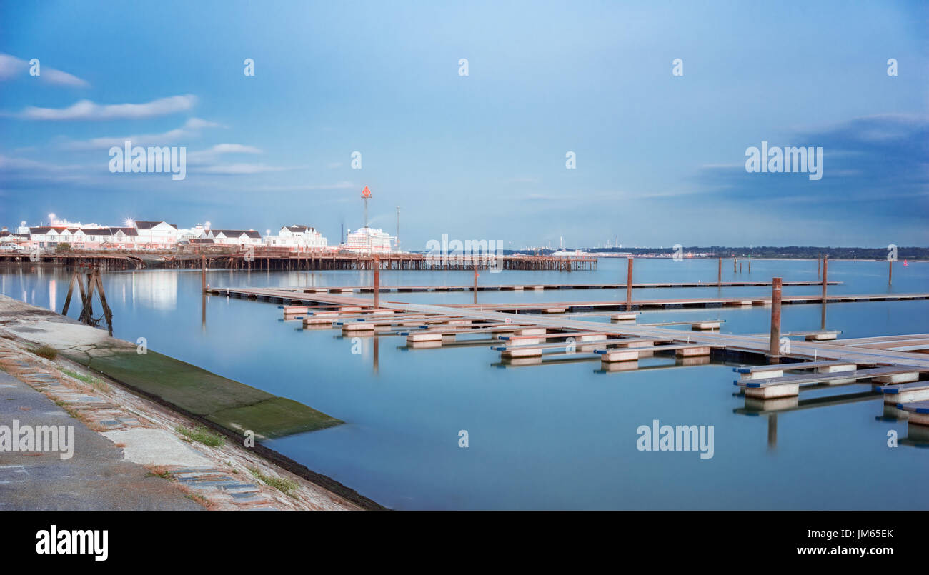 Southampton uk hi-res stock photography and images - Alamy