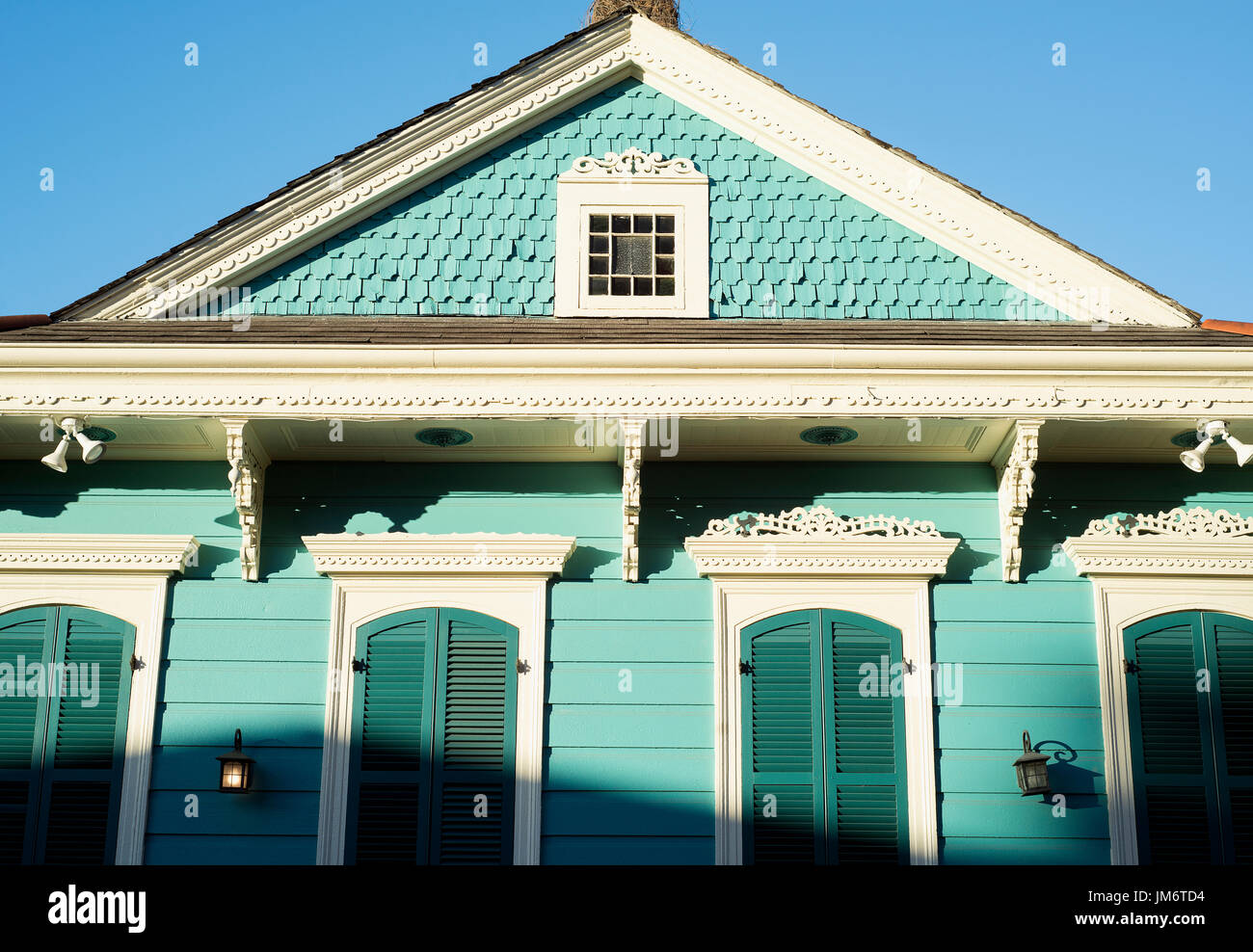 New Orleans Shotgun Style House Colorful Shotgun House In The Bywater