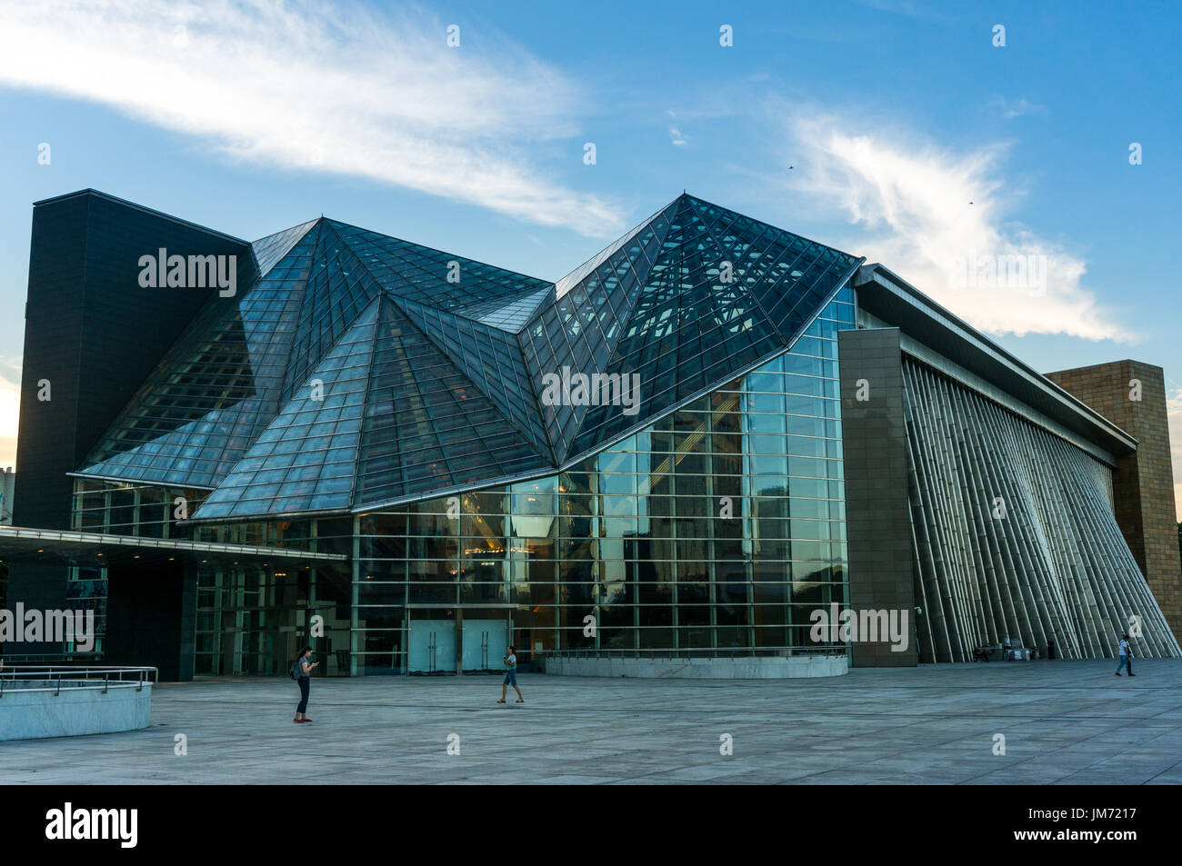 Shenzhen Concert Hall in Shenzhen, China, designed by architect Arata ...