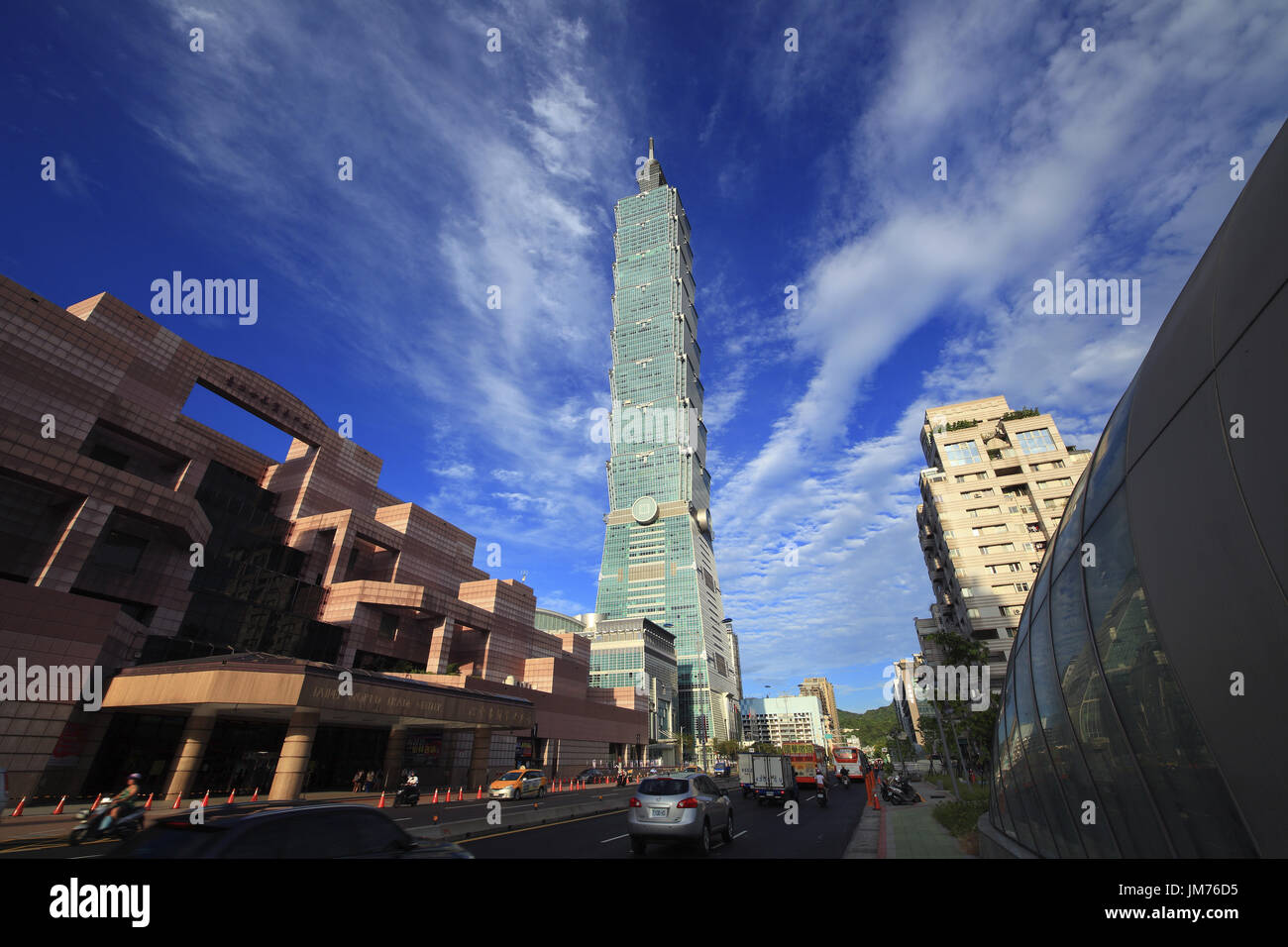 Taipei city hall xinyi hi-res stock photography and images - Alamy
