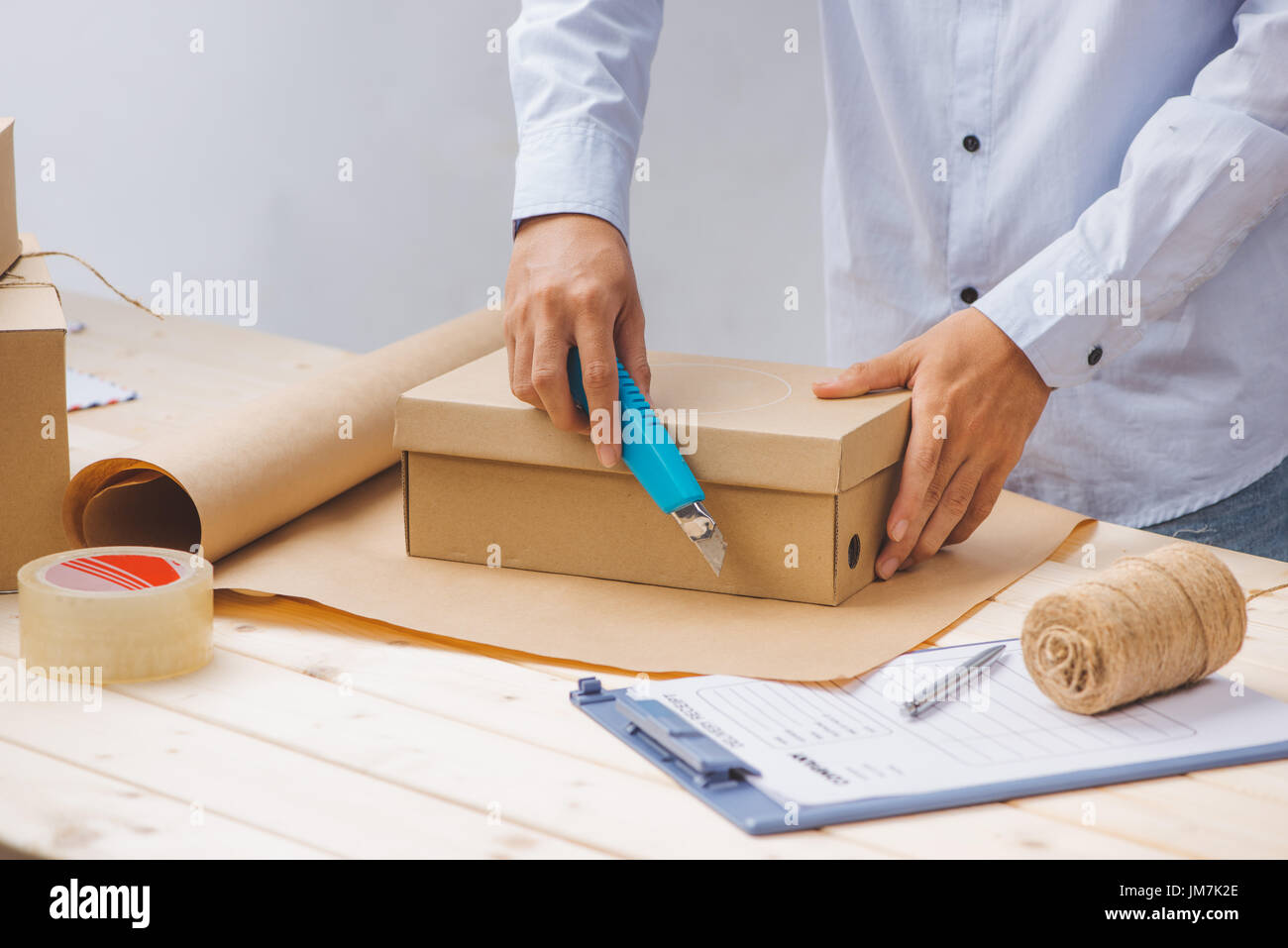 Packing unit hi-res stock photography and images - Alamy