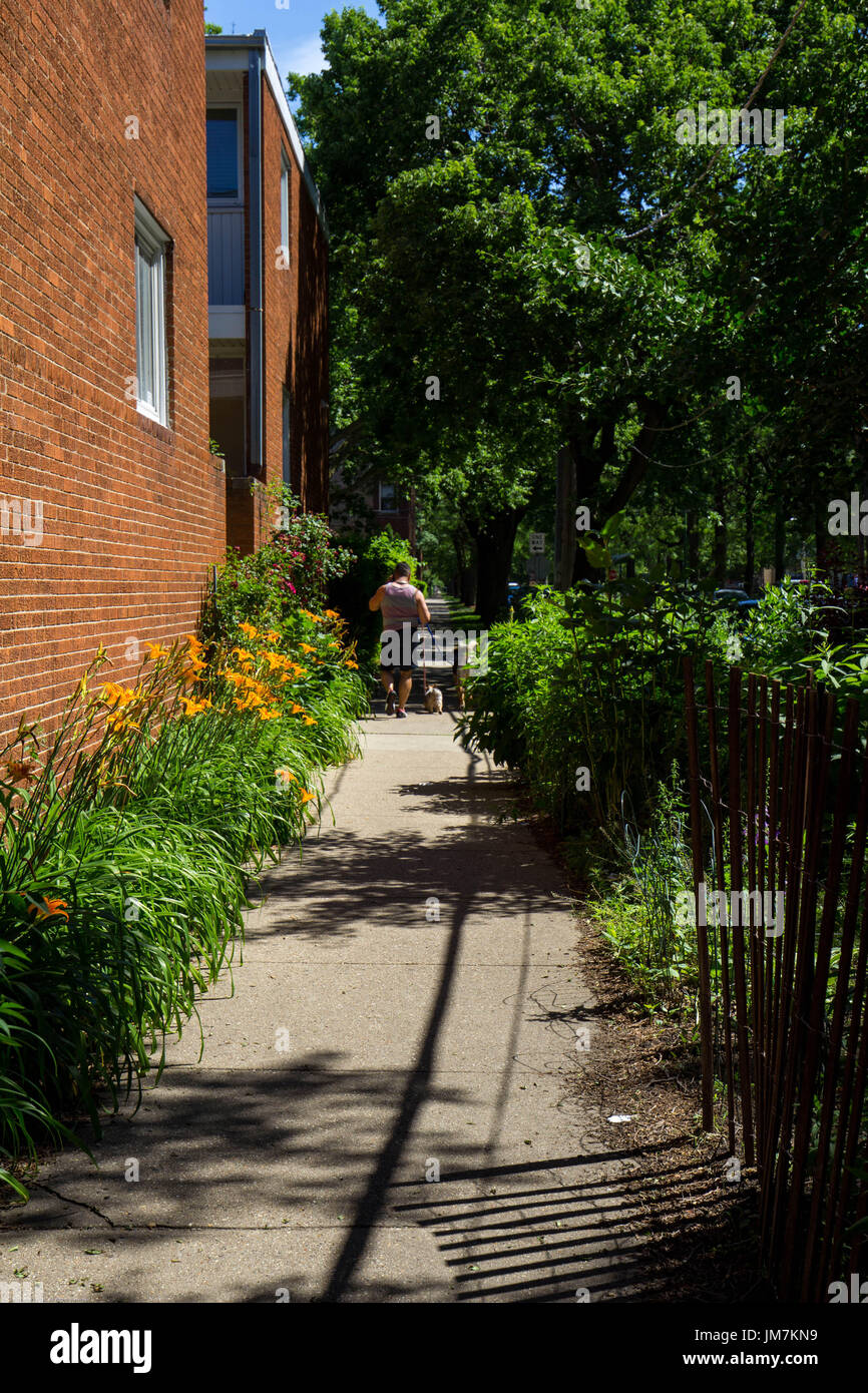 View down the sidewalk path Stock Photo - Alamy
