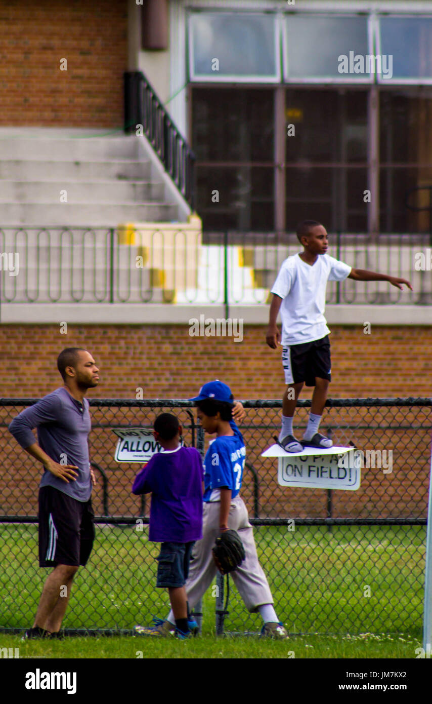 People dancing sign hi-res stock photography and images - Alamy