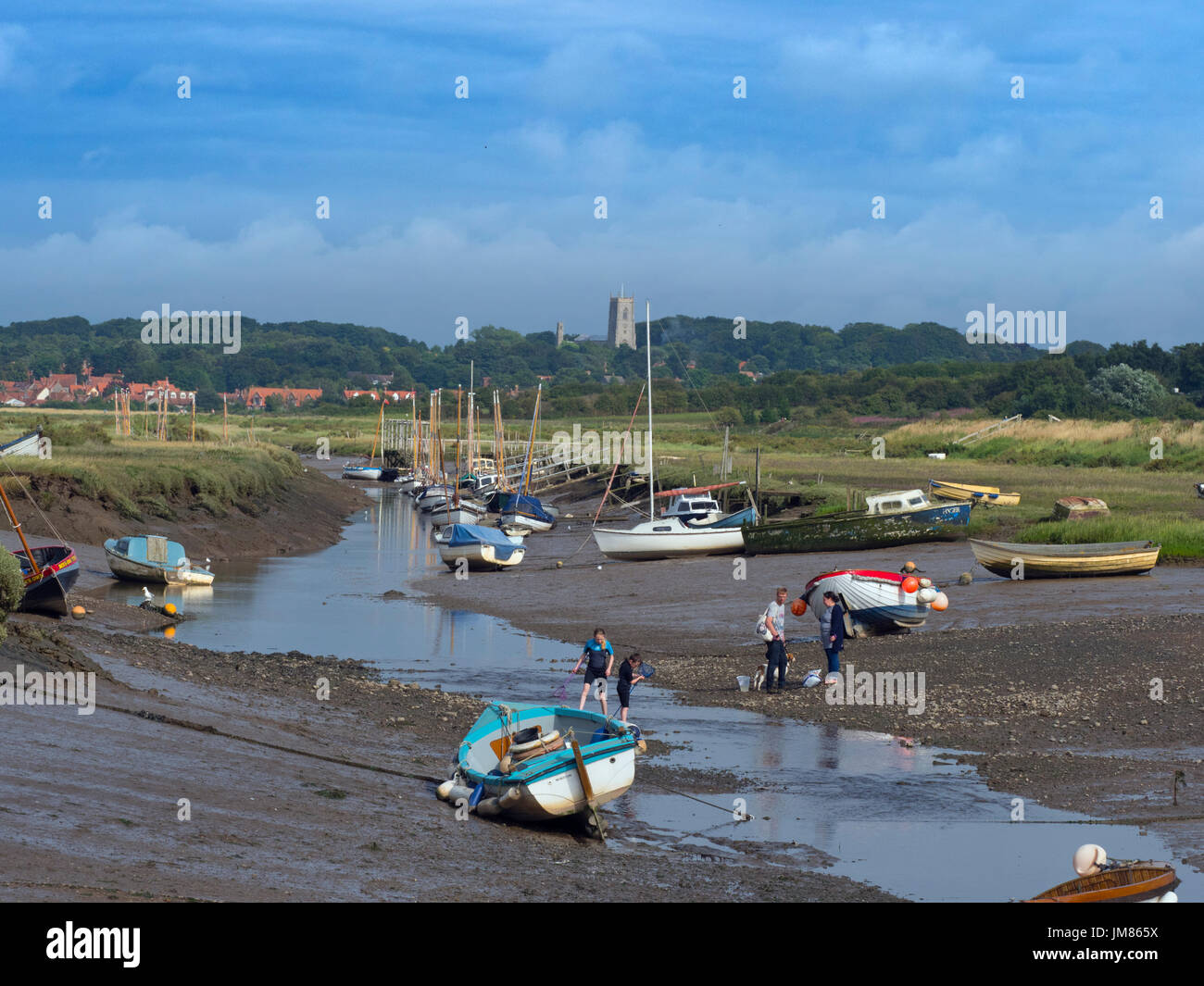 Morston quay north norfolk low hi-res stock photography and images - Alamy