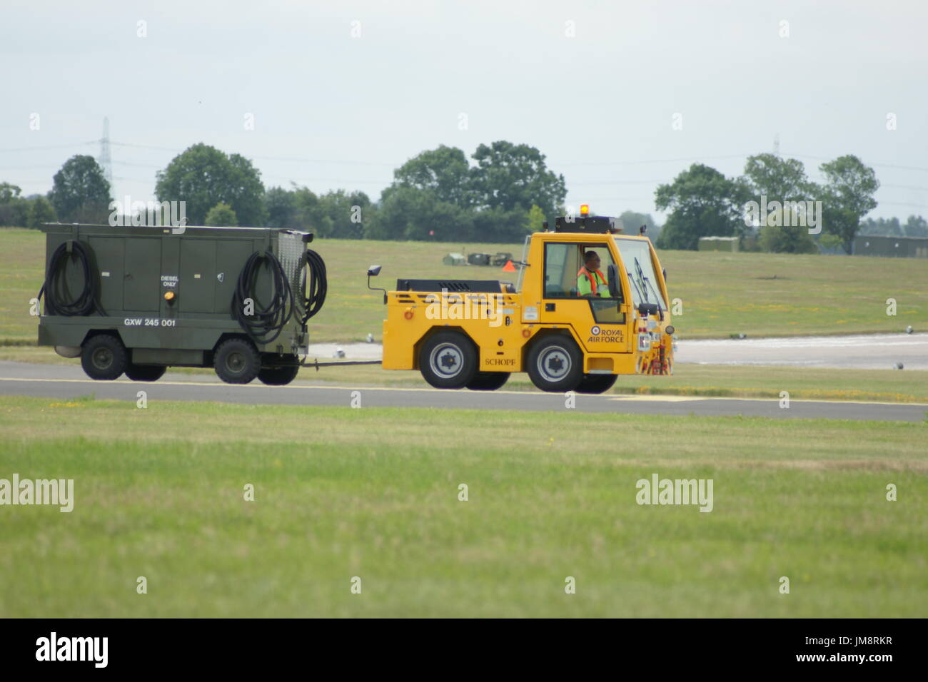 Raf military jets hi-res stock photography and images - Alamy