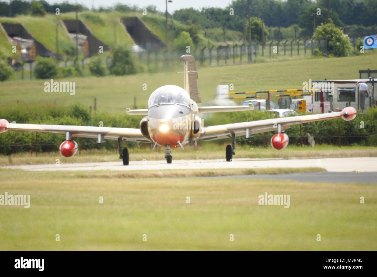 British jet powered fighter aircraft hi-res stock photography and ...