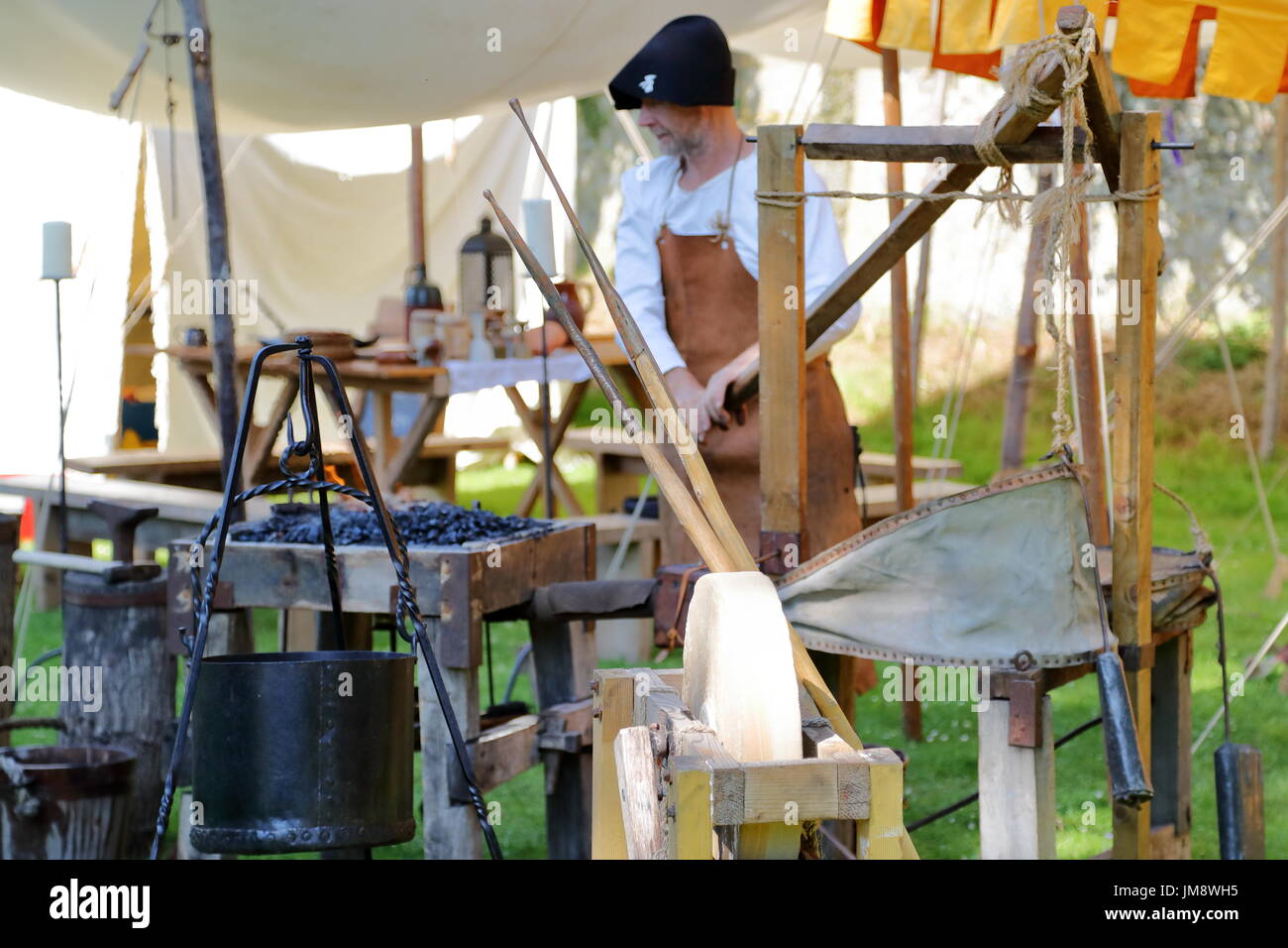 Visitors saw a great spectacle when actors in medieval armour fought at ...