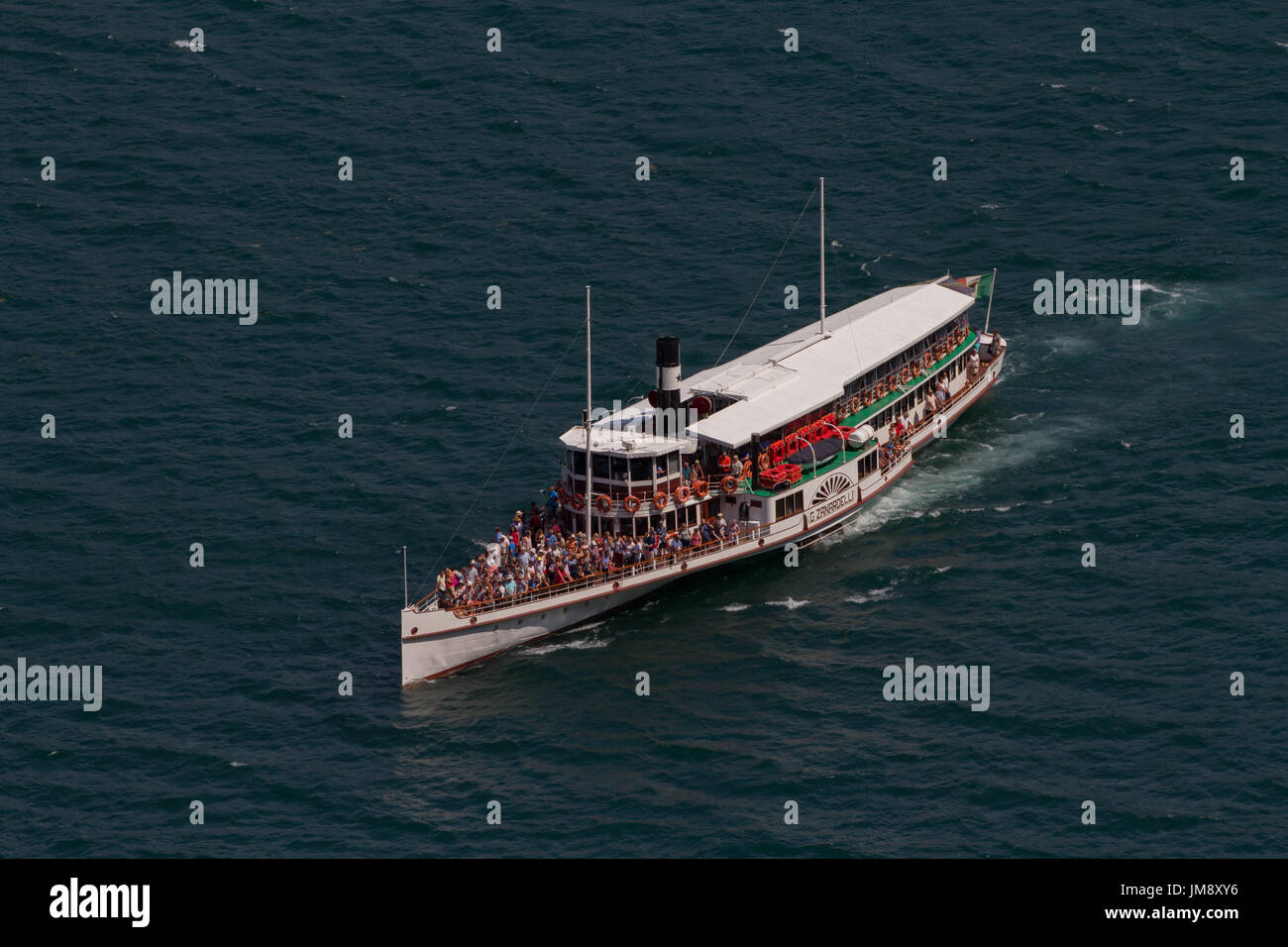 Ferry paddle boat hi-res stock photography and images - Alamy