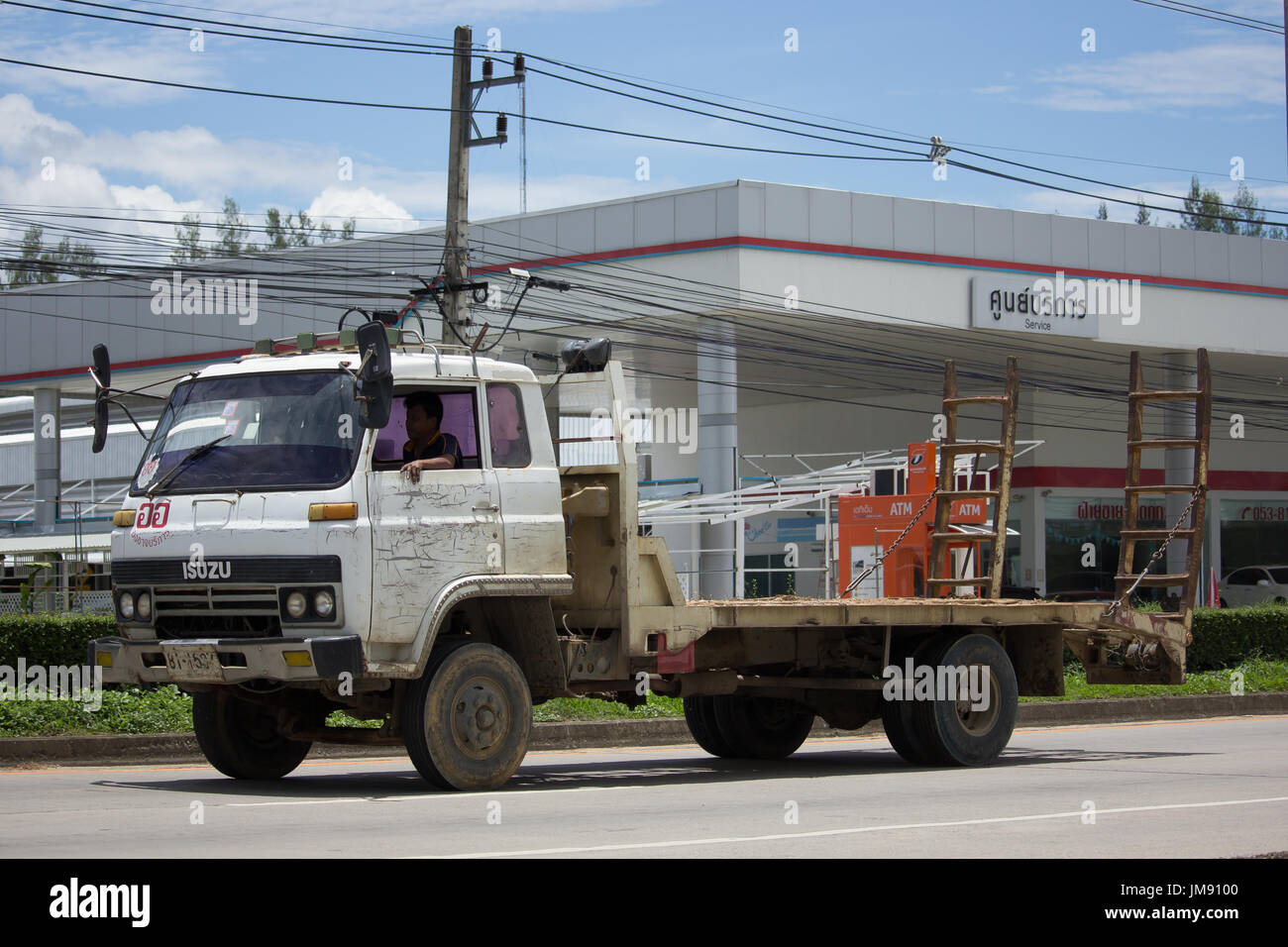 Old isuzu truck hi-res stock photography and images - Alamy