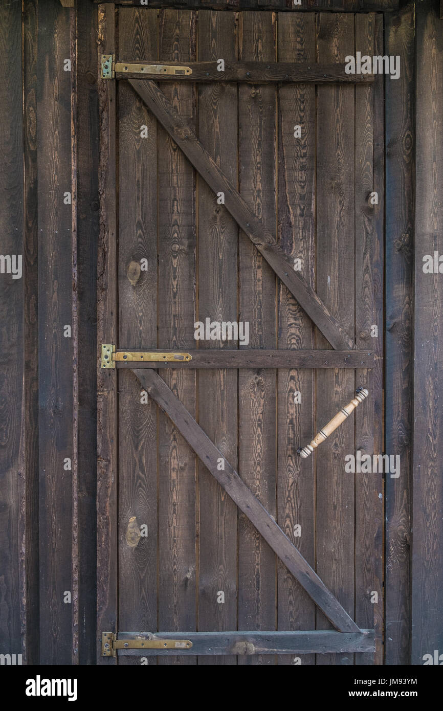 Old worn door open hi-res stock photography and images - Alamy