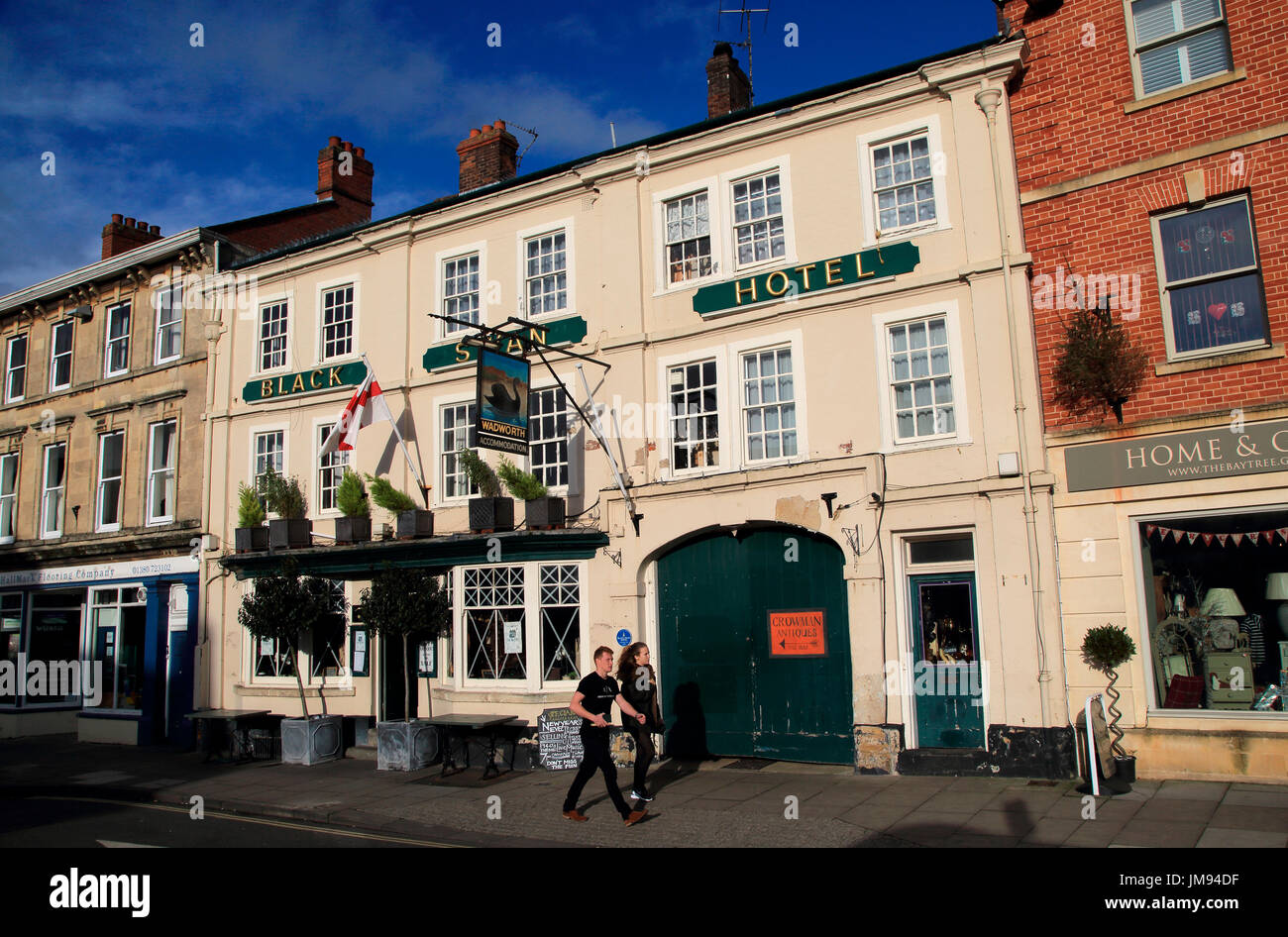 Historic coaching inn Black Horse hotel, Devizes, Wiltshire, England ...