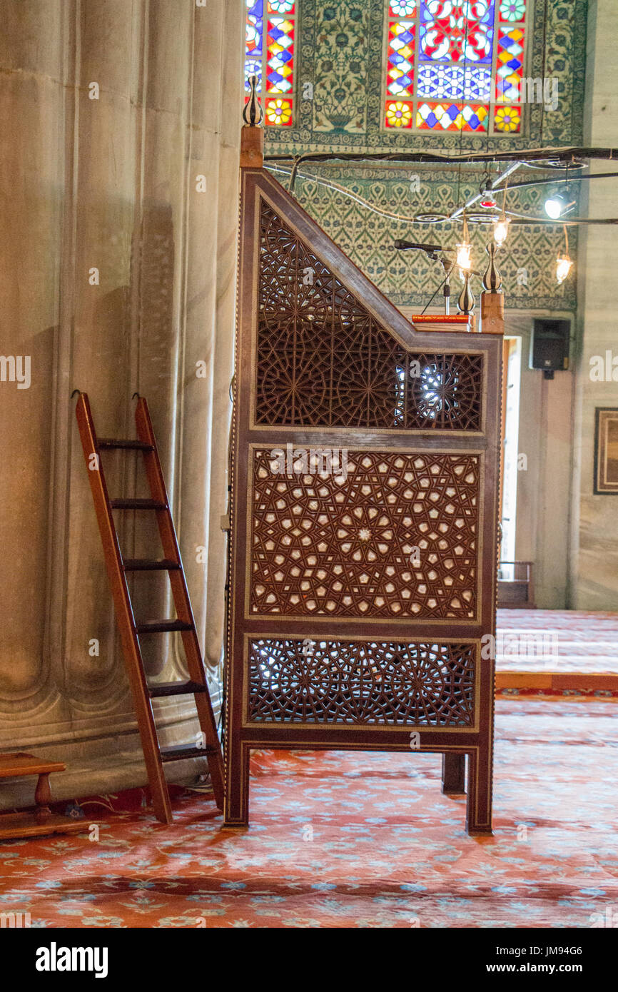 Minbar (pulpit) in the mosque wood hi-res stock photography and images ...