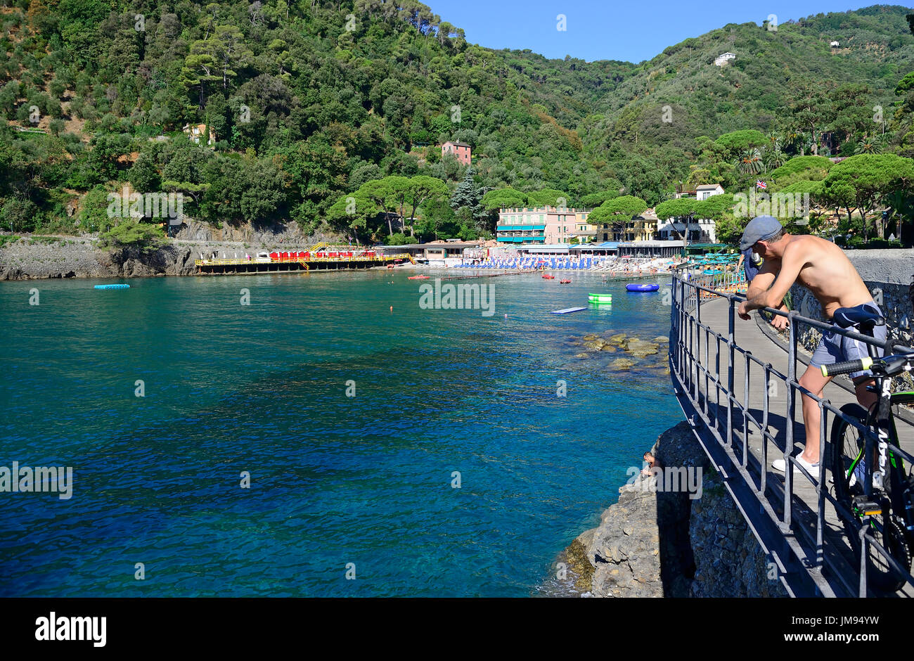 Portofino beach hi-res stock photography and images - Alamy