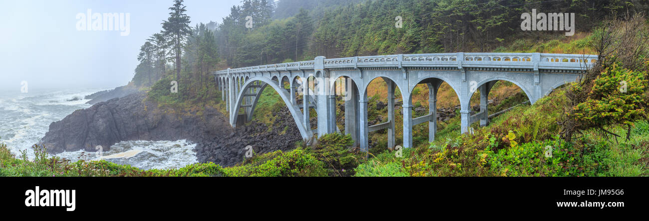 Oregon Coast Bridges Stock Photo - Alamy
