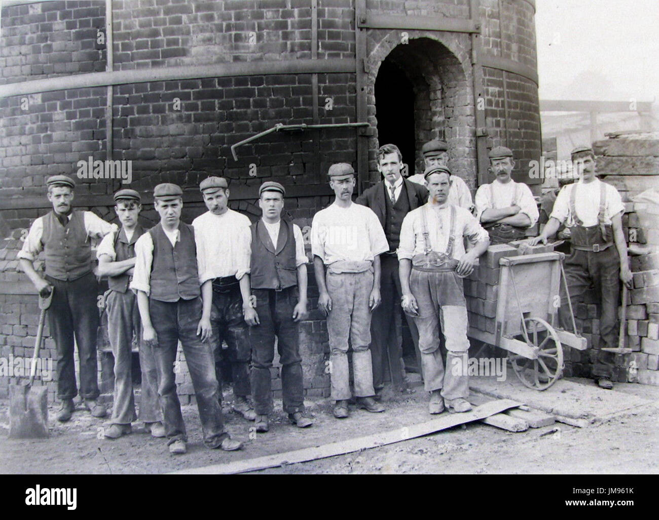 Brick kiln uk hi-res stock photography and images - Alamy
